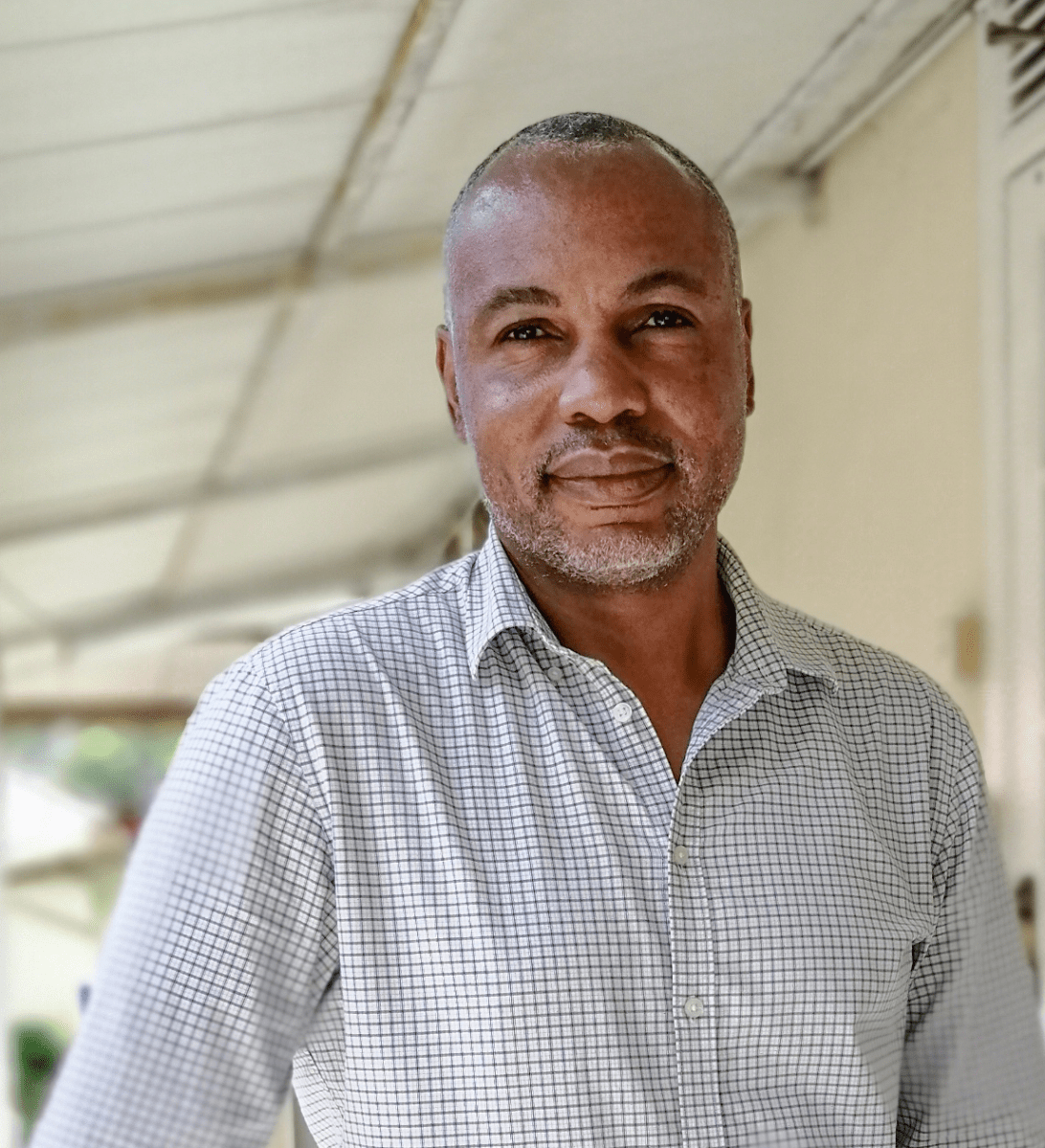 Q&A with Hollis Joel Henry – From Earth to the Stars